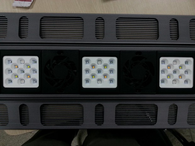 Maxspect close to releasing Wide Angle Reflector for Razor LED | Reef ...