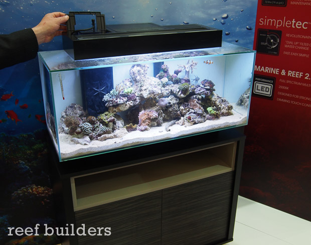 Hagen announces new larger Fluval EDGE tanks with LED light and ...