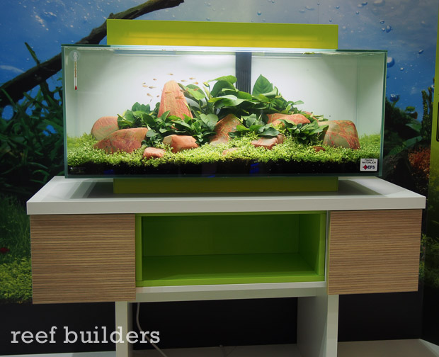 Hagen announces new larger Fluval EDGE tanks with LED light and ...