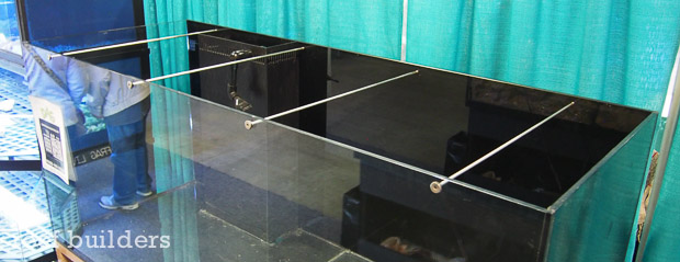 Dutch Aquarium Systems introduces a novel tank brace using steel rods ...