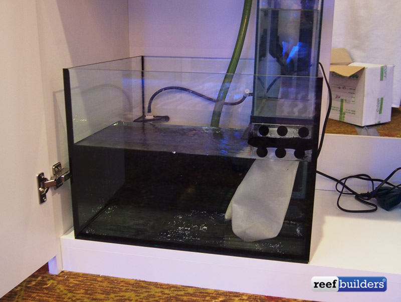 Red Sea Reefer Tank makes American debut at ReefStock 2015 | Reef ...
