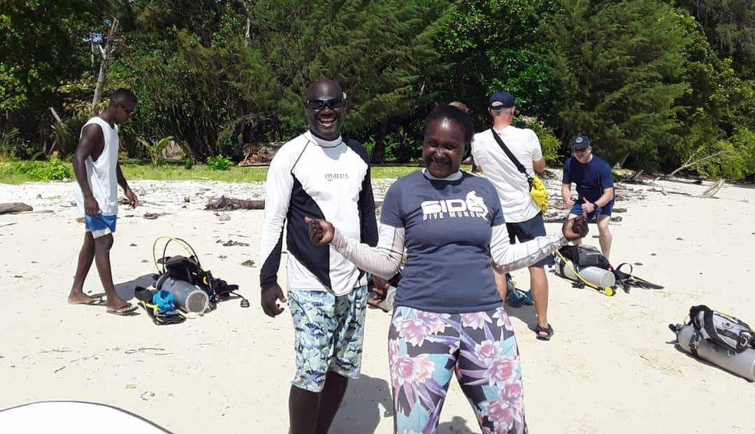 Dive Munda Is Training Solomon Island Youth To Become Scuba Divers ...