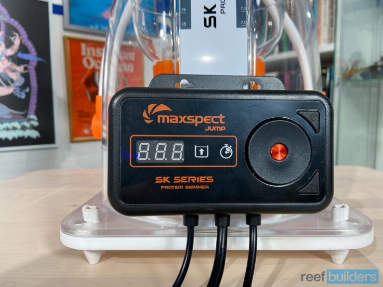 Jump SK-800 Skimmer From Maxspect: Hands-on and Comparison | Reef ...