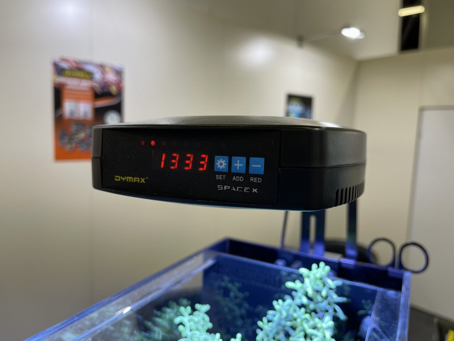 Dymax IQ9 is a nano drop-off with sump and light included | Reef ...
