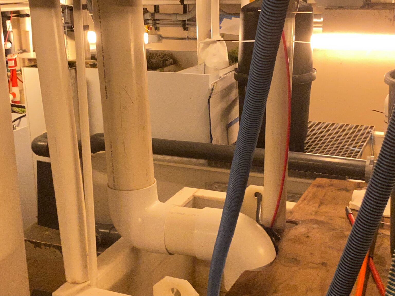 Reef Aquarium Plumbing and Pipework | Reef Builders | The Reef and ...