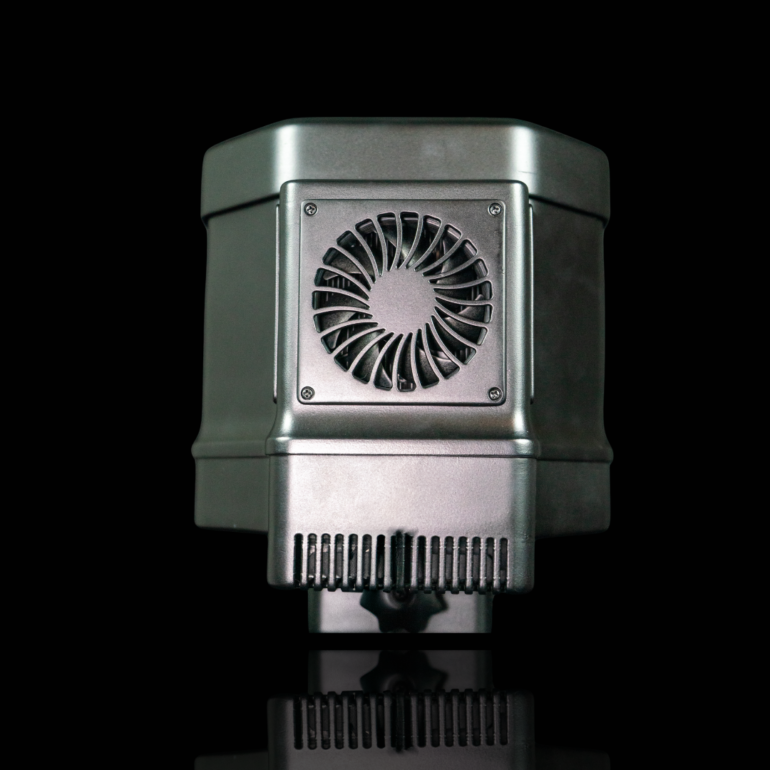 Manta Systems Unveils Frozen Food Auto Feeder | Reef Builders | The ...