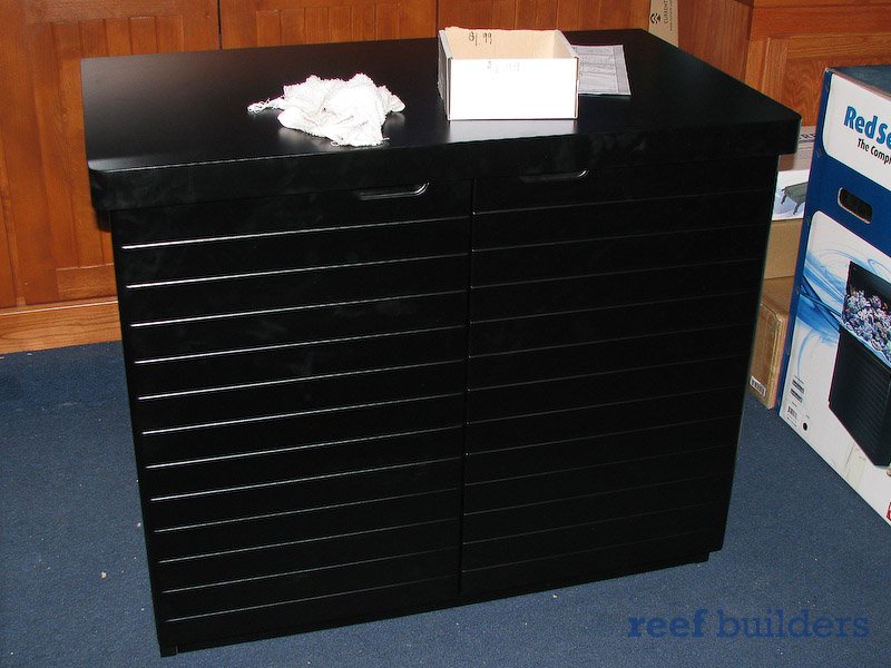 Red Sea Max 250 in the wild, Part 2: The stand | Reef Builders | The ...